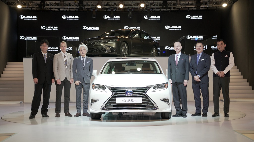Lexus makes India debut, launches 3 models- RX 450h, ES 300h and LX450d